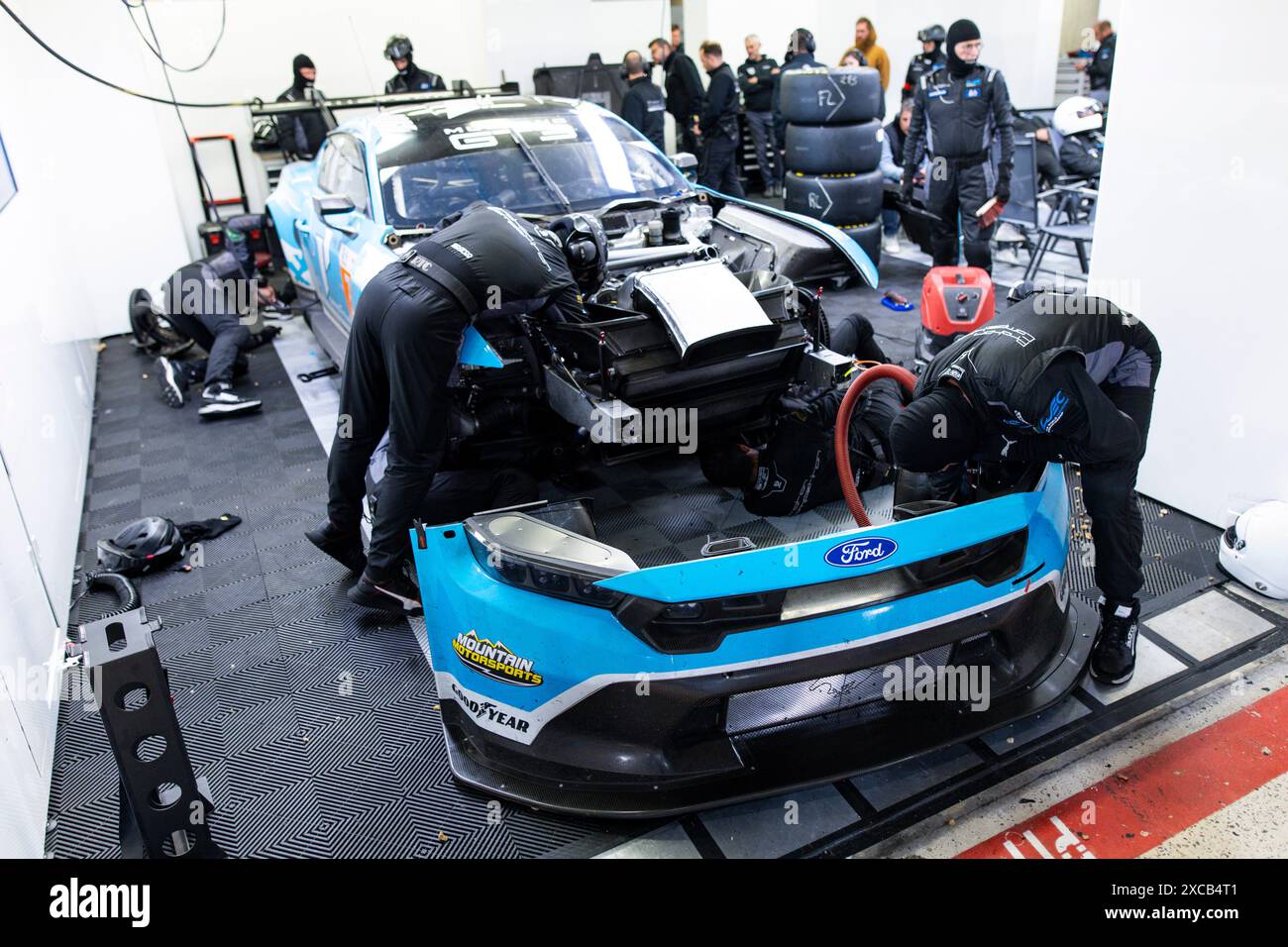 Le Mans, France. 16th June, 2024. 77 BARKER Ben (gbr), HARDWICK Ryan ...