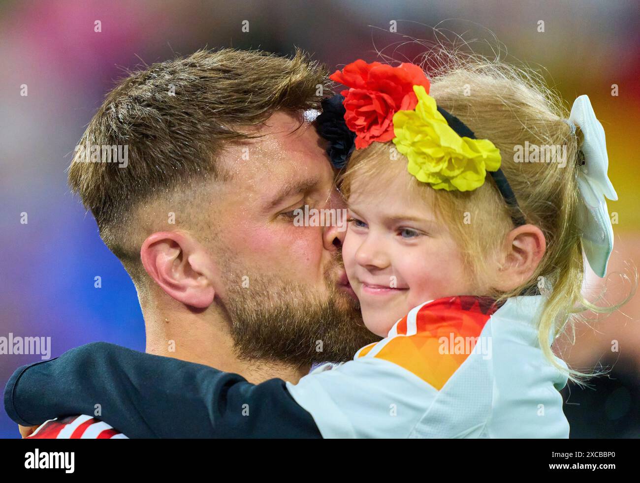 Niclas Füllkrug, DFB 9 with daughter Emilia after the group stage match ...