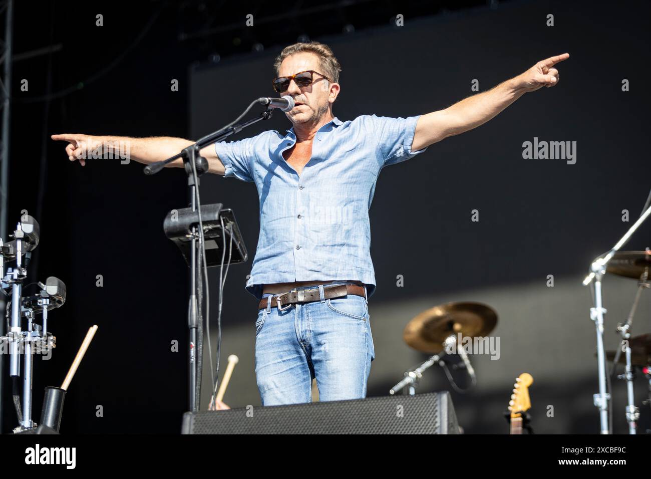 dEUS in concerto al Firenze Rocks 2024. Foto di Davide Merli Stock ...