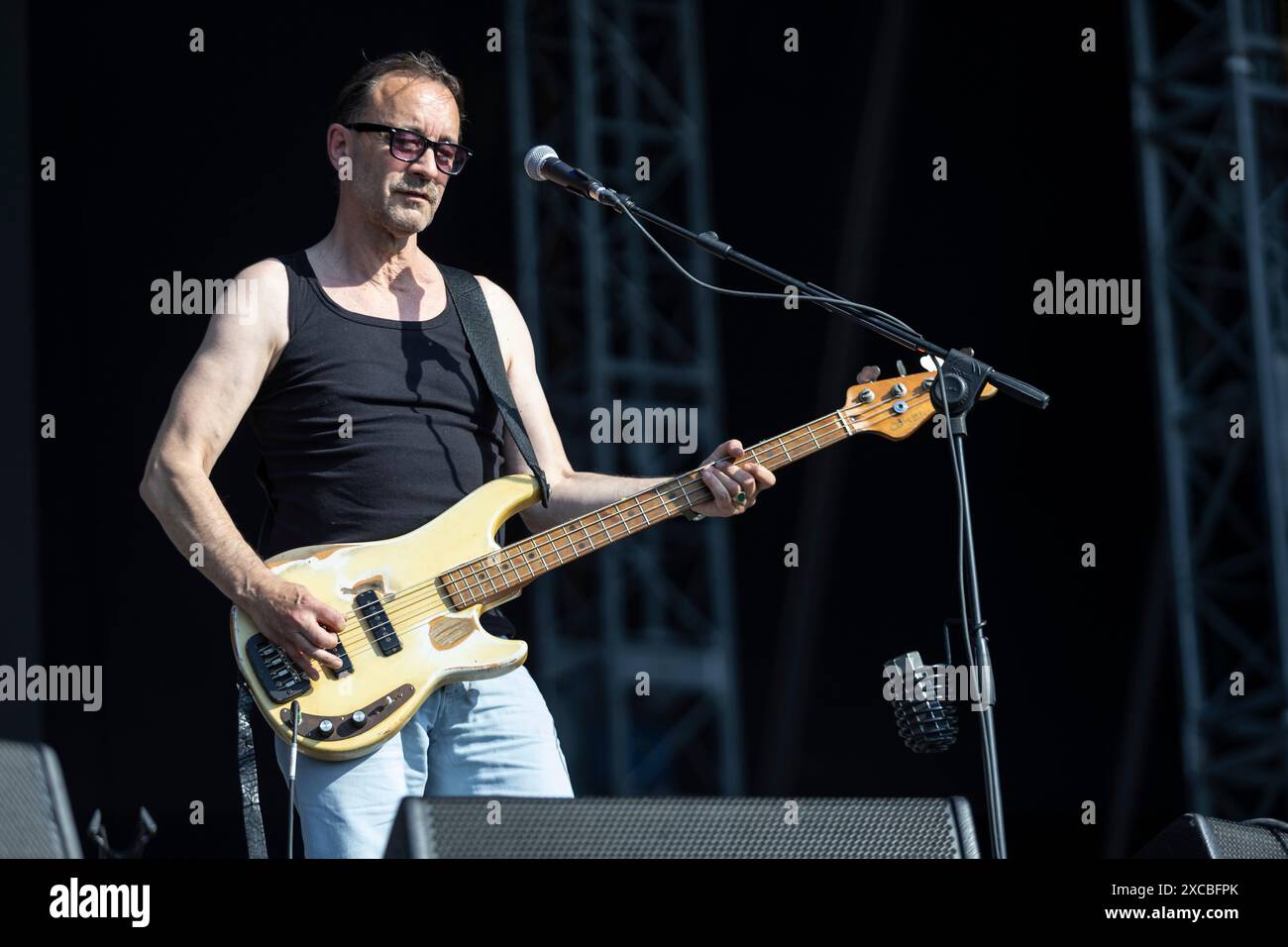 dEUS in concerto al Firenze Rocks 2024. Foto di Davide Merli Stock ...