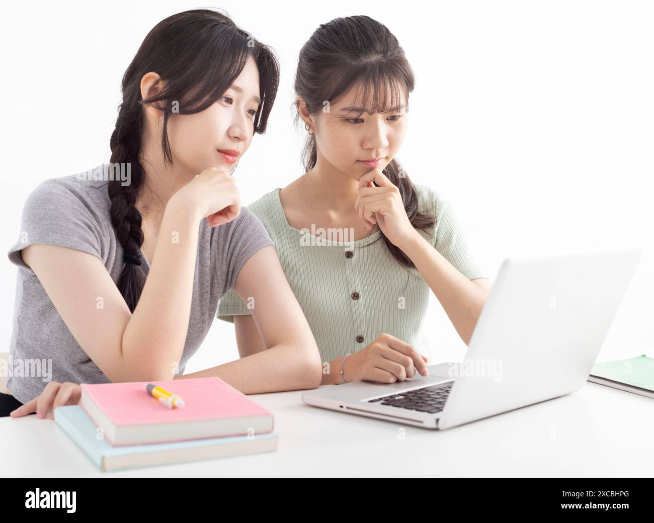 Study together laptop hi-res stock photography and images - Alamy