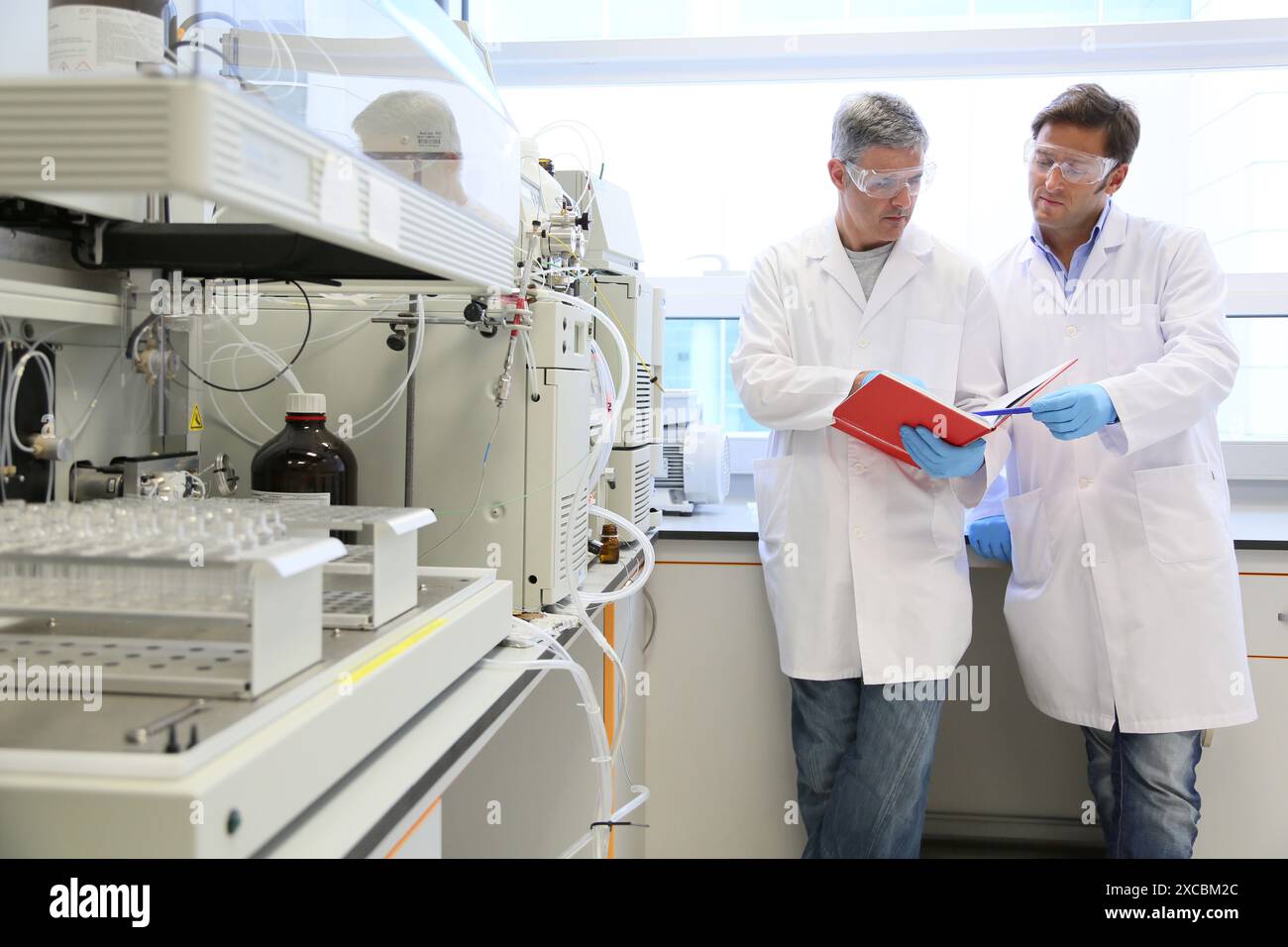 HPLC-MS High Performance Liquid Chromatography-Mass Spectrometry ...