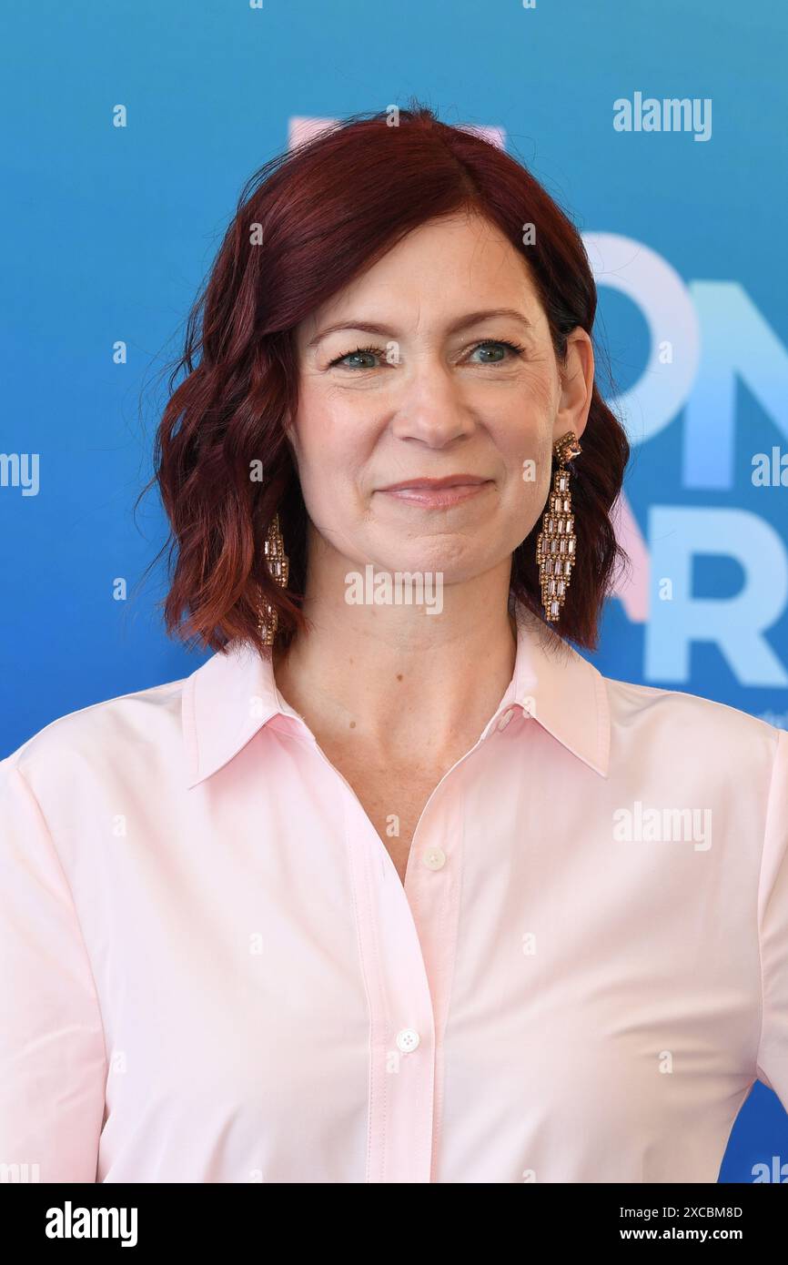 MONTE-CARLO, MONACO - JUNE 16: Carrie Preston attends the "Elsbeth ...