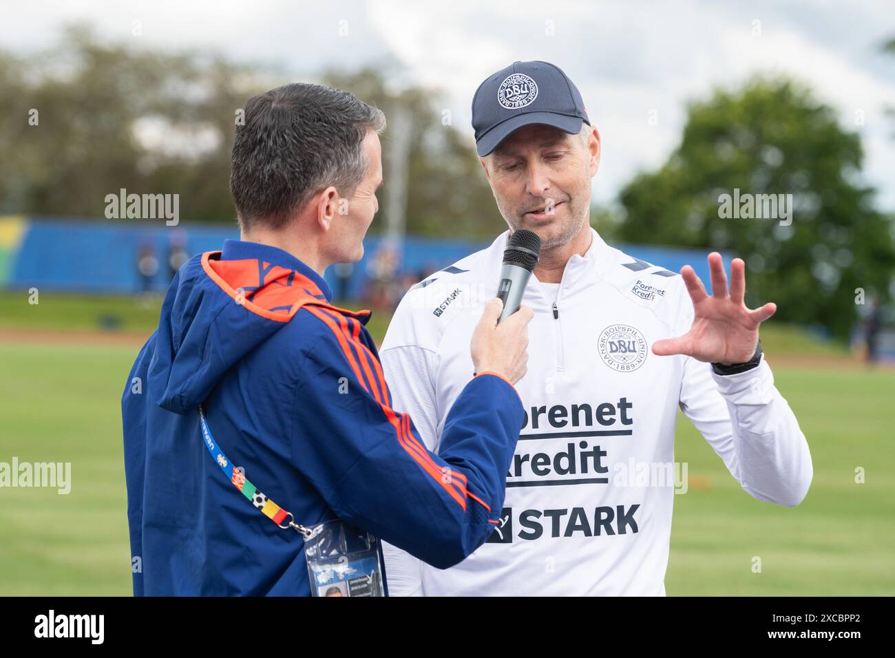 Kasper Hjulmand (Daenemark, Cheftrainer) Oeffentliches Training ...