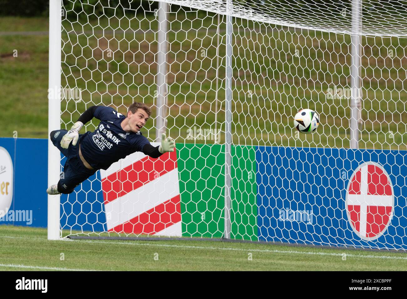 Mads Hermansen (Daenemark, #16) Oeffentliches Training ...
