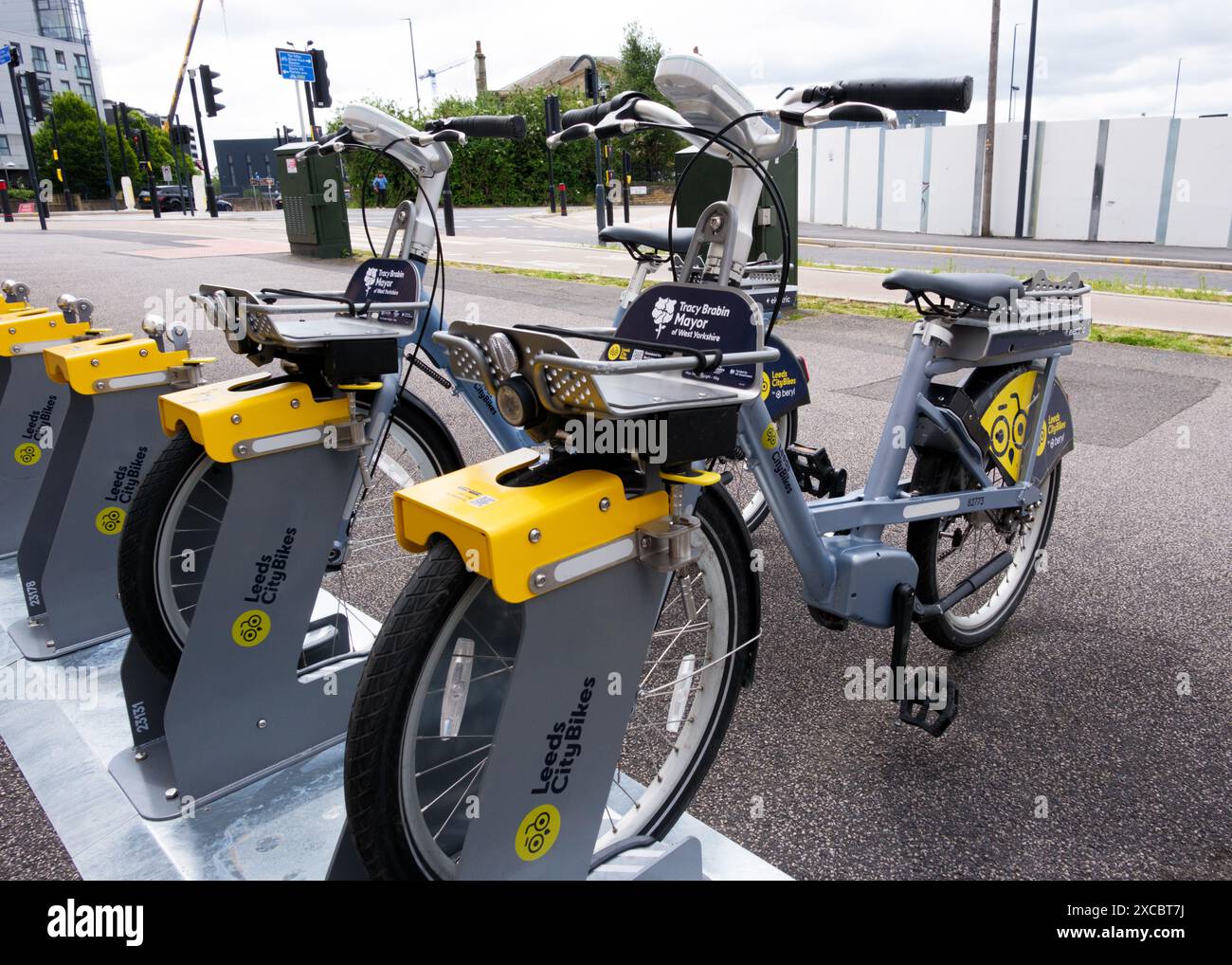 Leeds England: 3rd June 2024: Leeds City Bikes. An electric bike parked and ready for hire ...
