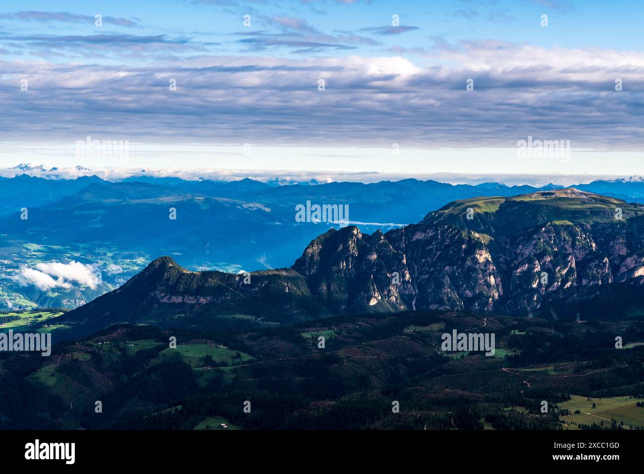 Grosser latemarscharte hi-res stock photography and images - Alamy