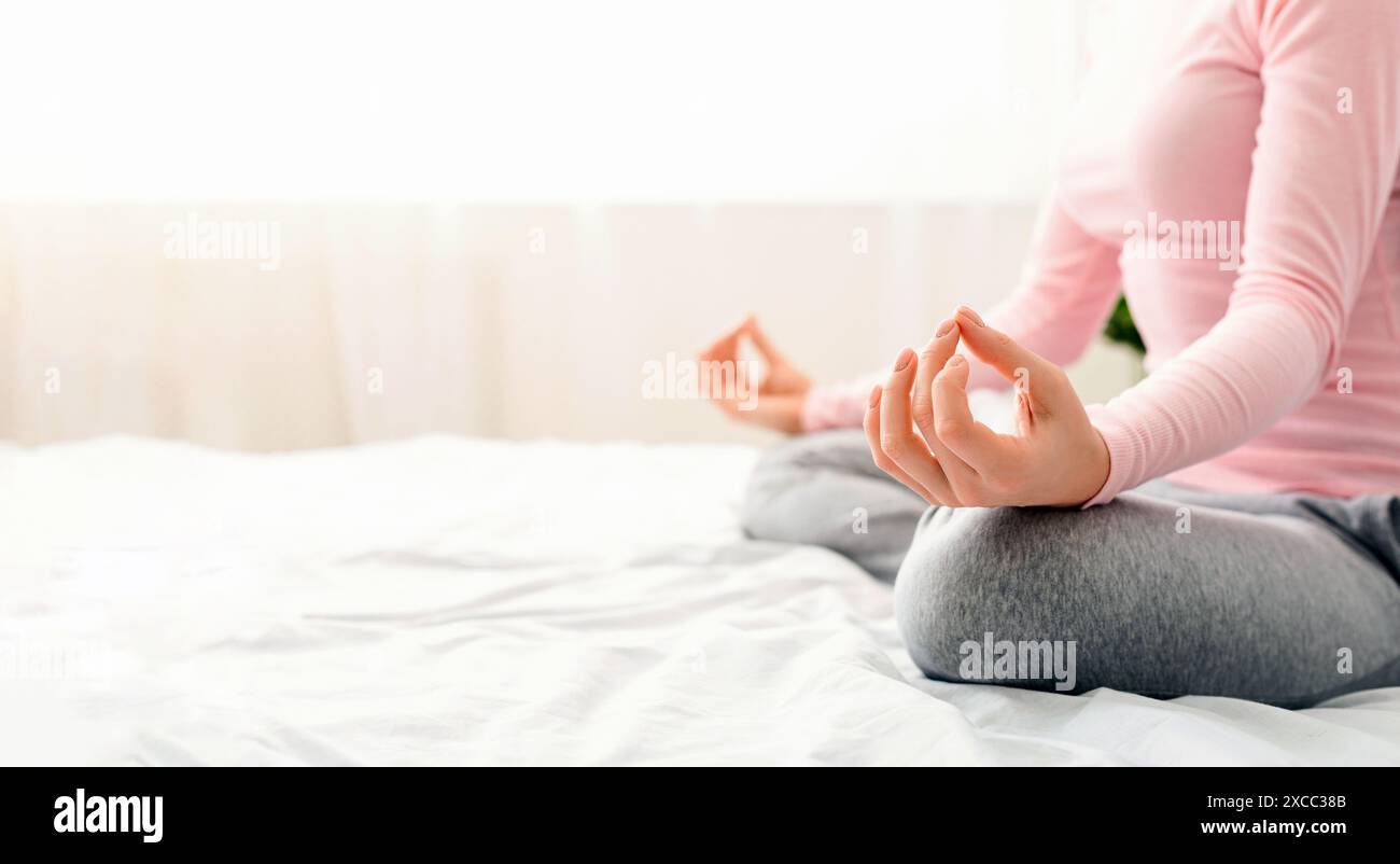 Woman sitting straight back posture hi-res stock photography and images ...
