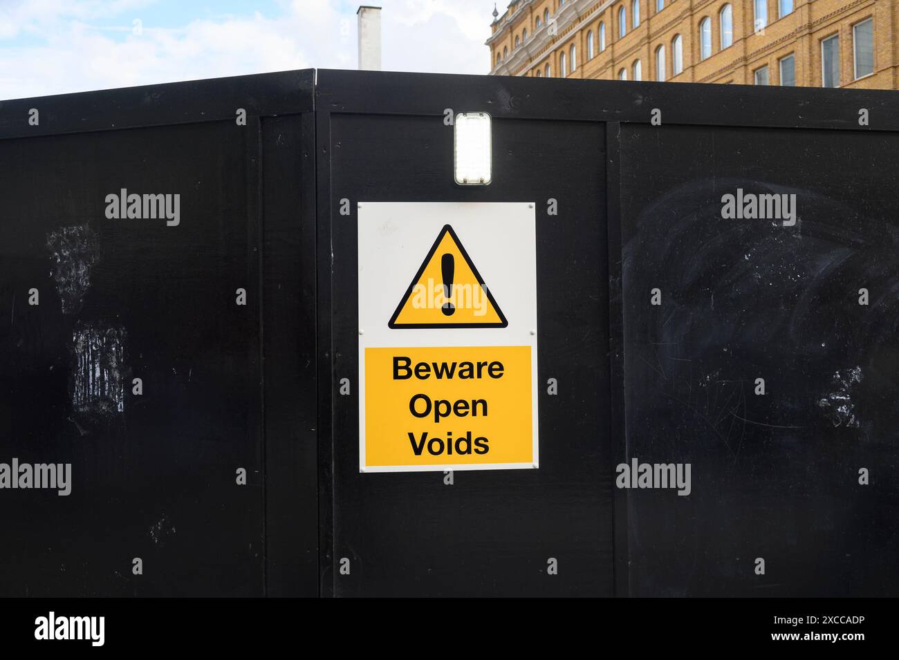 Ominous sign hi-res stock photography and images - Alamy