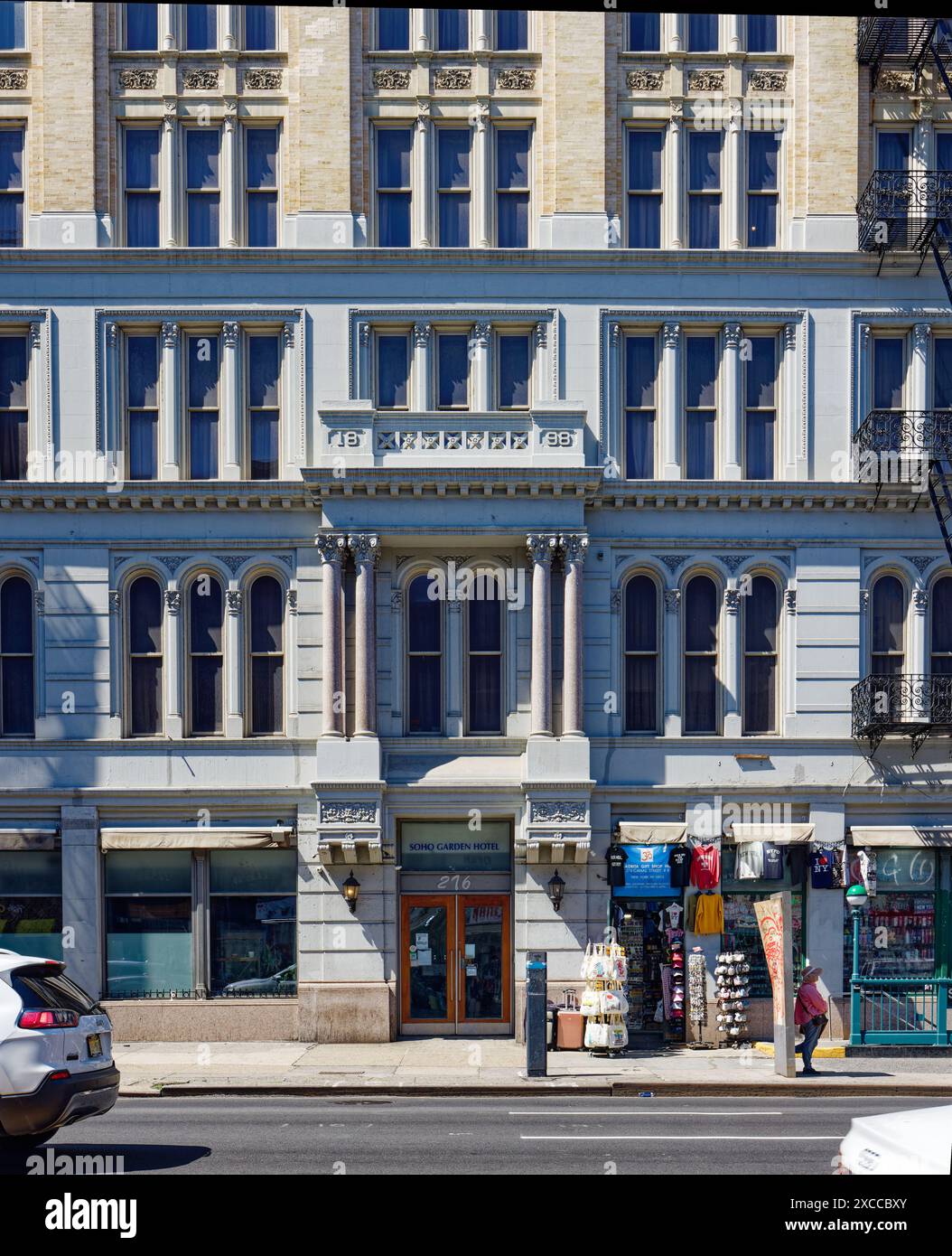 NYC Chinatown: 276 Canal Street, aka 416 Broadway, is a landmark ...