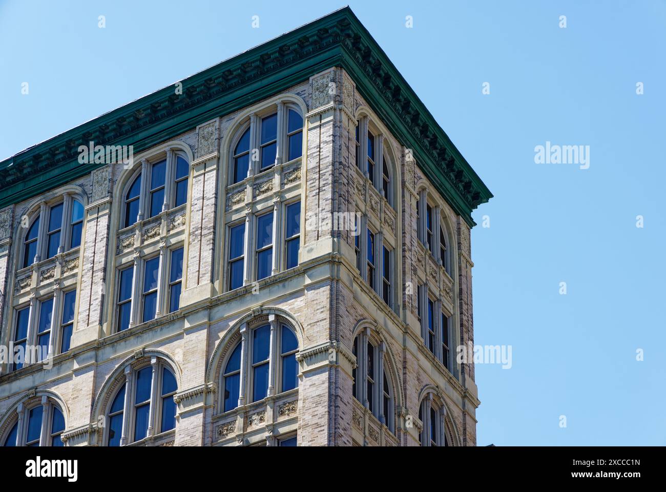 NYC Chinatown: 276 Canal Street, aka 416 Broadway, is a landmark ...