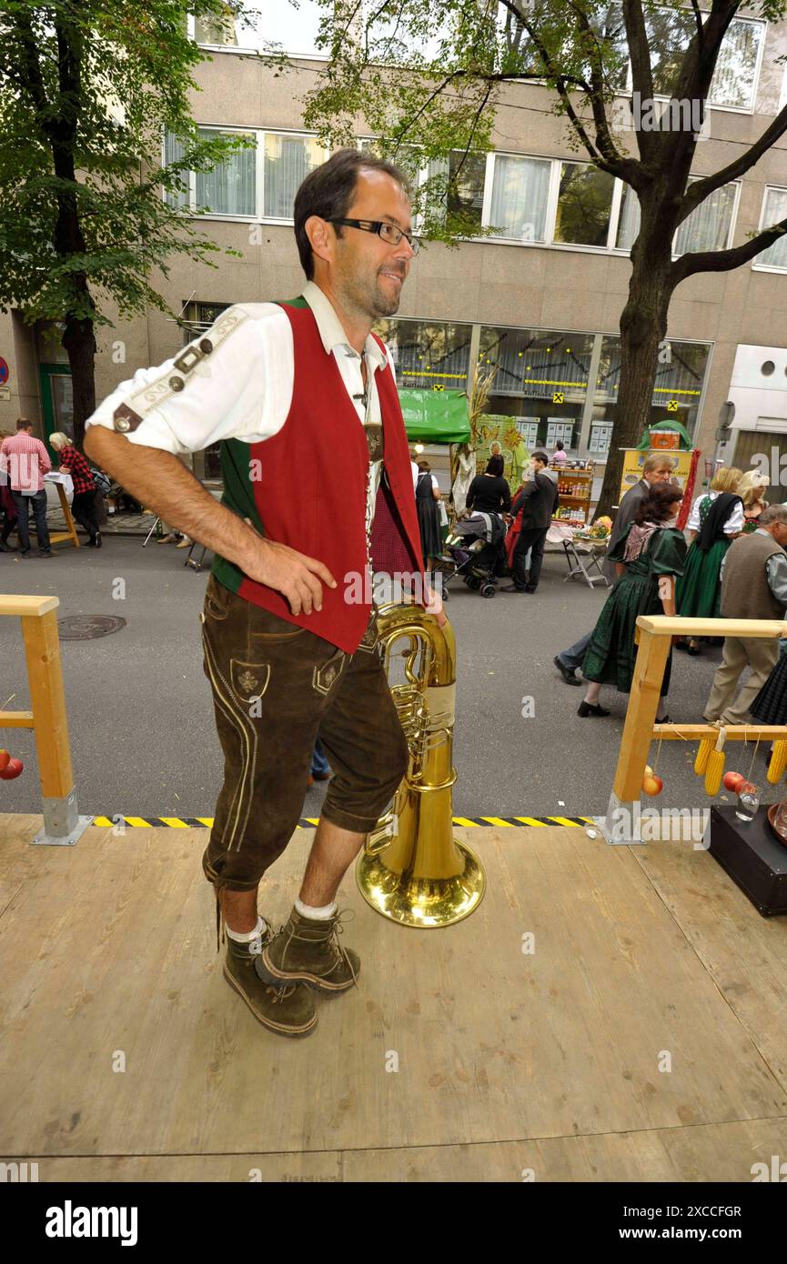 Styrian costume hi-res stock photography and images - Alamy