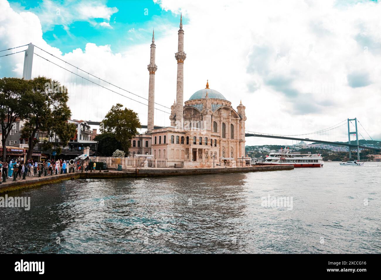 Beautiful view ortakoy mosque hi-res stock photography and images - Alamy