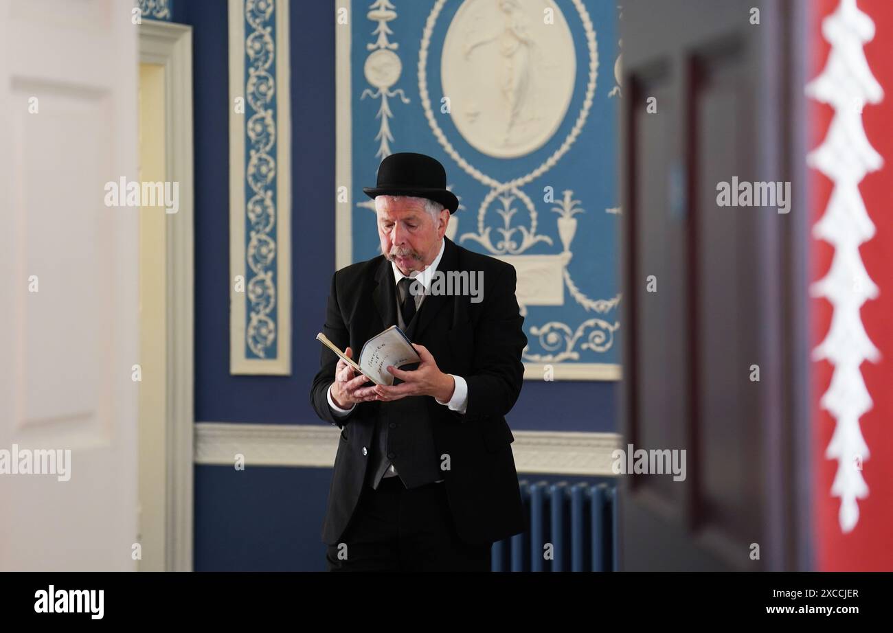 Actor Les Doherty in the role of 'Leopold Bloom' backstage during his ...