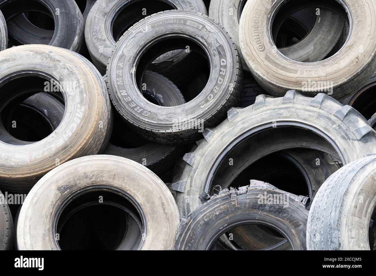 detail of a warehouse of old industrial tires Stock Photo - Alamy