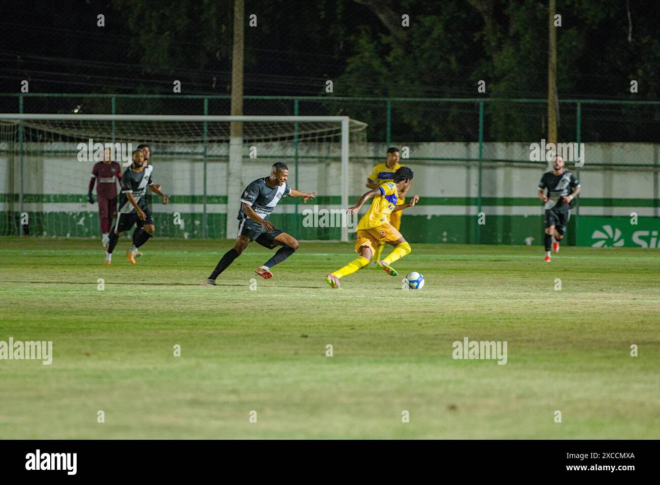 CUIABÁ, MT - 15.06.2024: MIXTO X IPORA - Mixto-MT beats Ipora-GO 1-0 at the Dutrinha stadium in ...