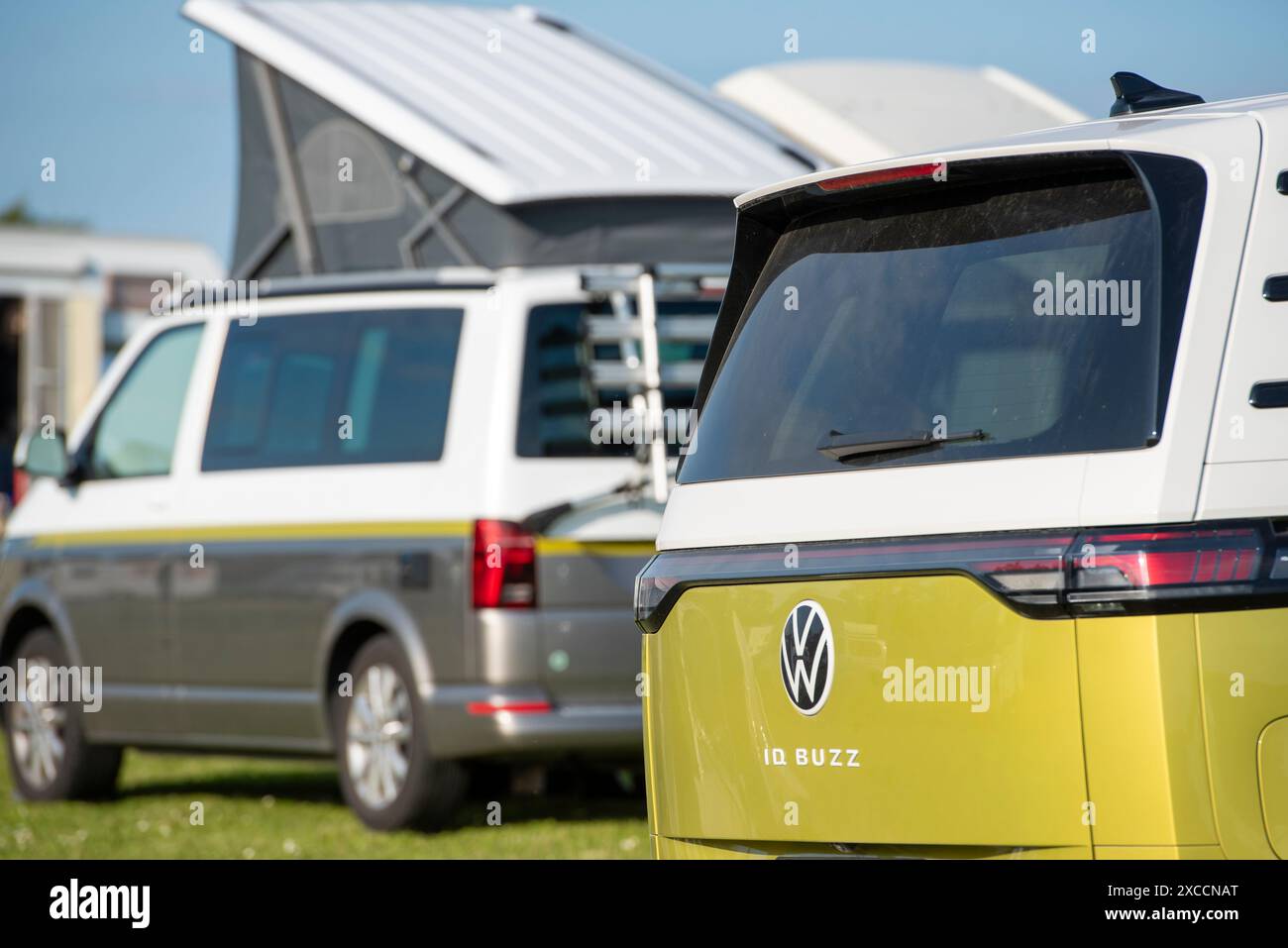 the new VW Camper Bulli California Ocean. This modern, versatile camper ...