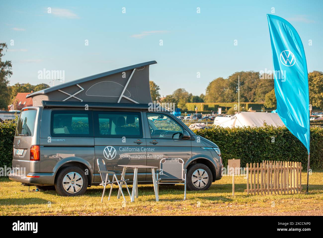 the new VW Camper Bulli California Ocean. This modern, versatile camper ...