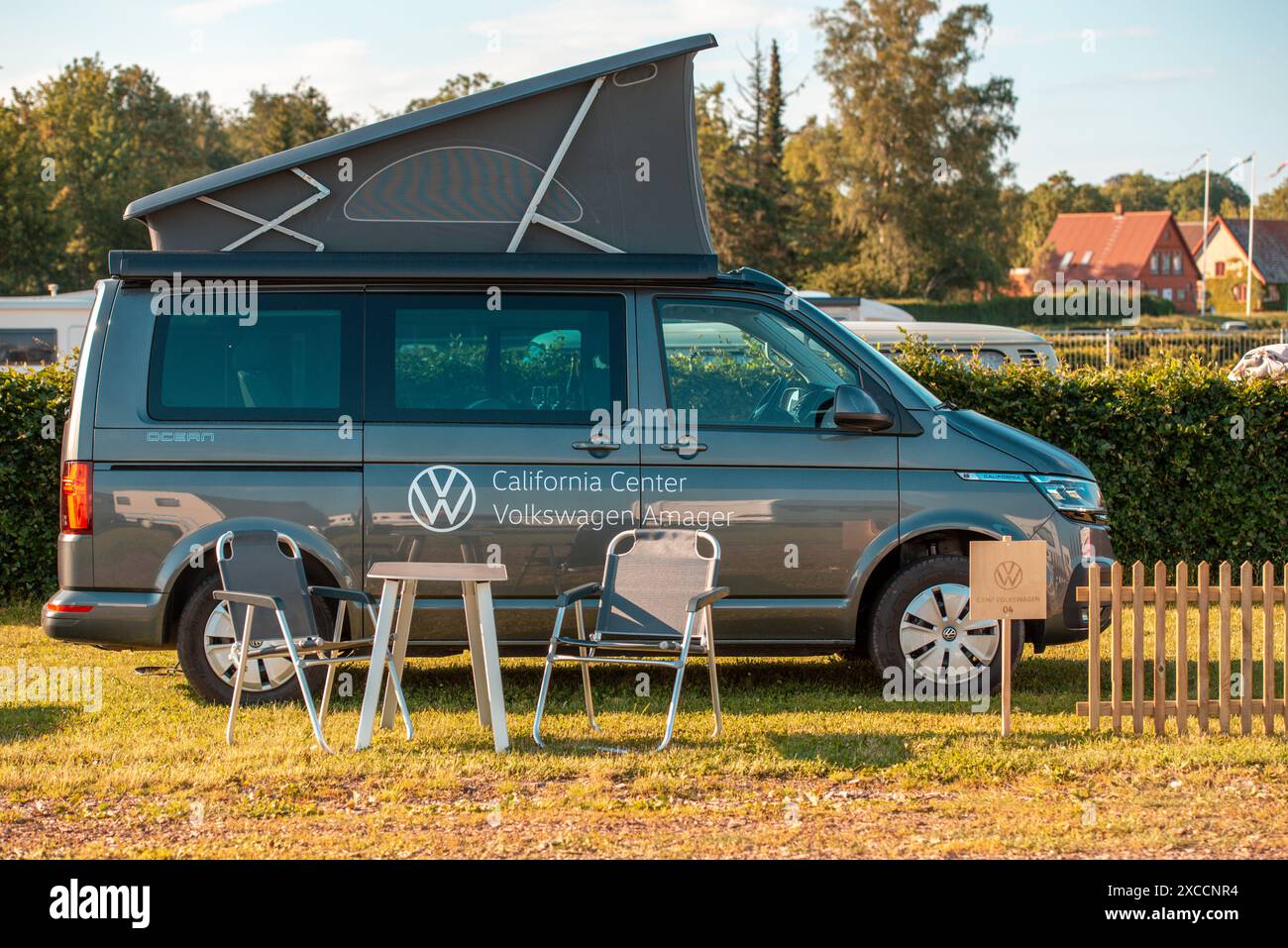 the new VW Camper Bulli California Ocean. This modern, versatile camper ...