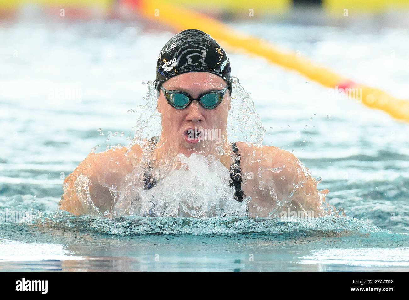 Florine Gaspard competes during the Swimming French National ...