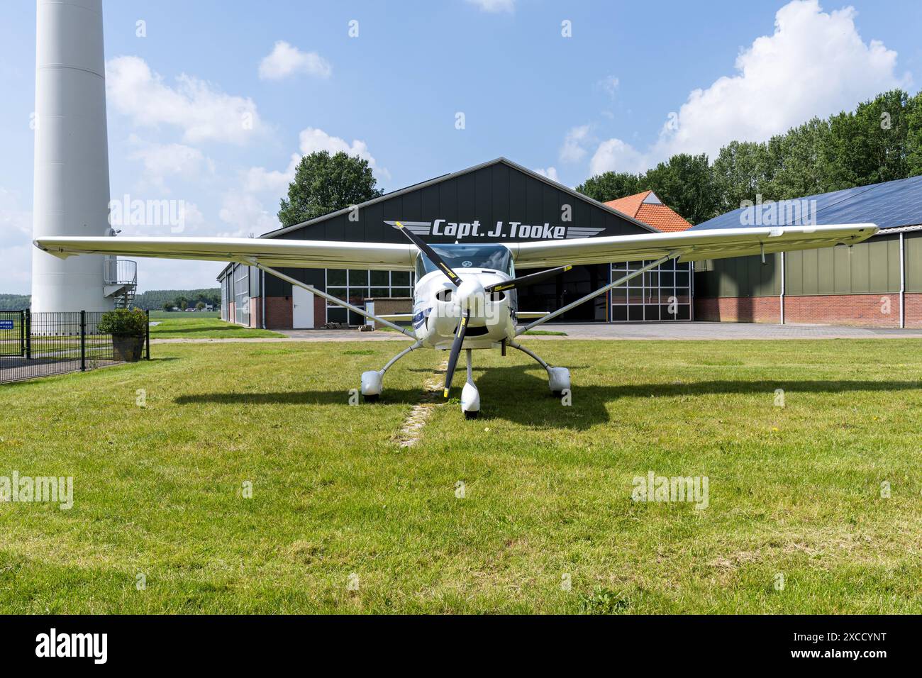 Adventure Flights TL Ultralight TL-3000 Sirius aircraft at Middenmeer ...