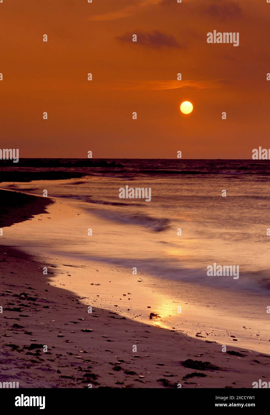 Sunset on the beach at Presque Isle State Park, Lake Erie, Pennsylvania ...