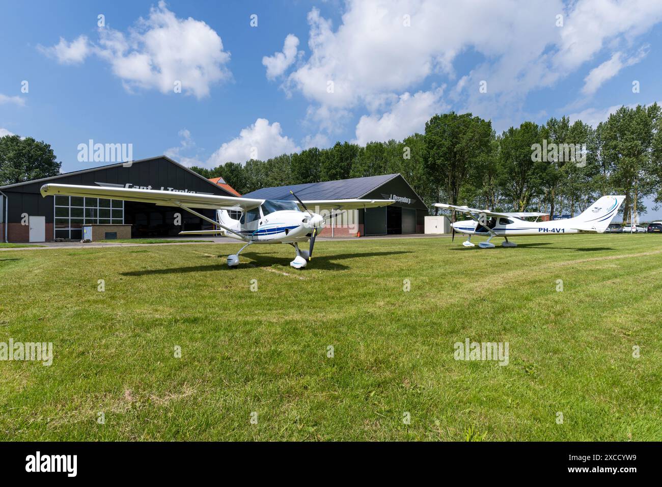 Adventure Flights TL Ultralight TL-3000 Sirius aircraft at Middenmeer ...