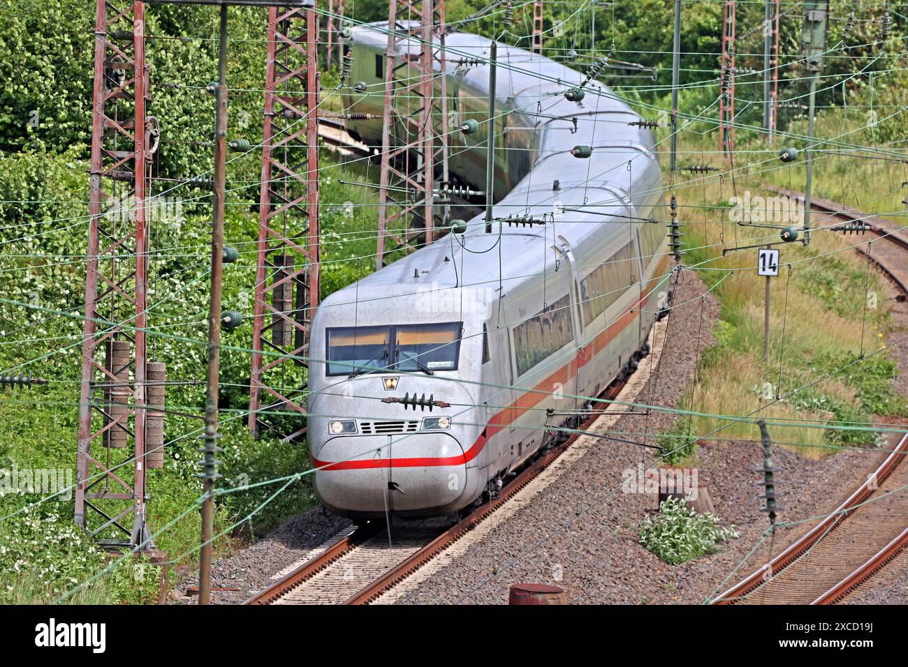 Verkehrsknotenpunkt Essen Das nördliche Gleisvorfeld vom Essener ...