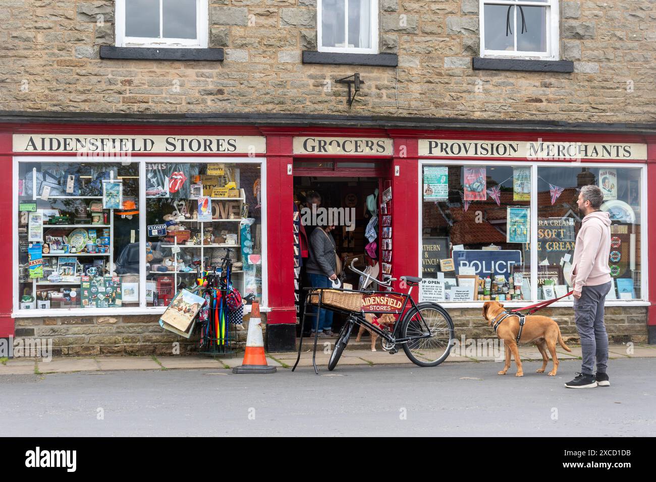 Aidensfield in tvs heartbeat hi-res stock photography and images - Alamy