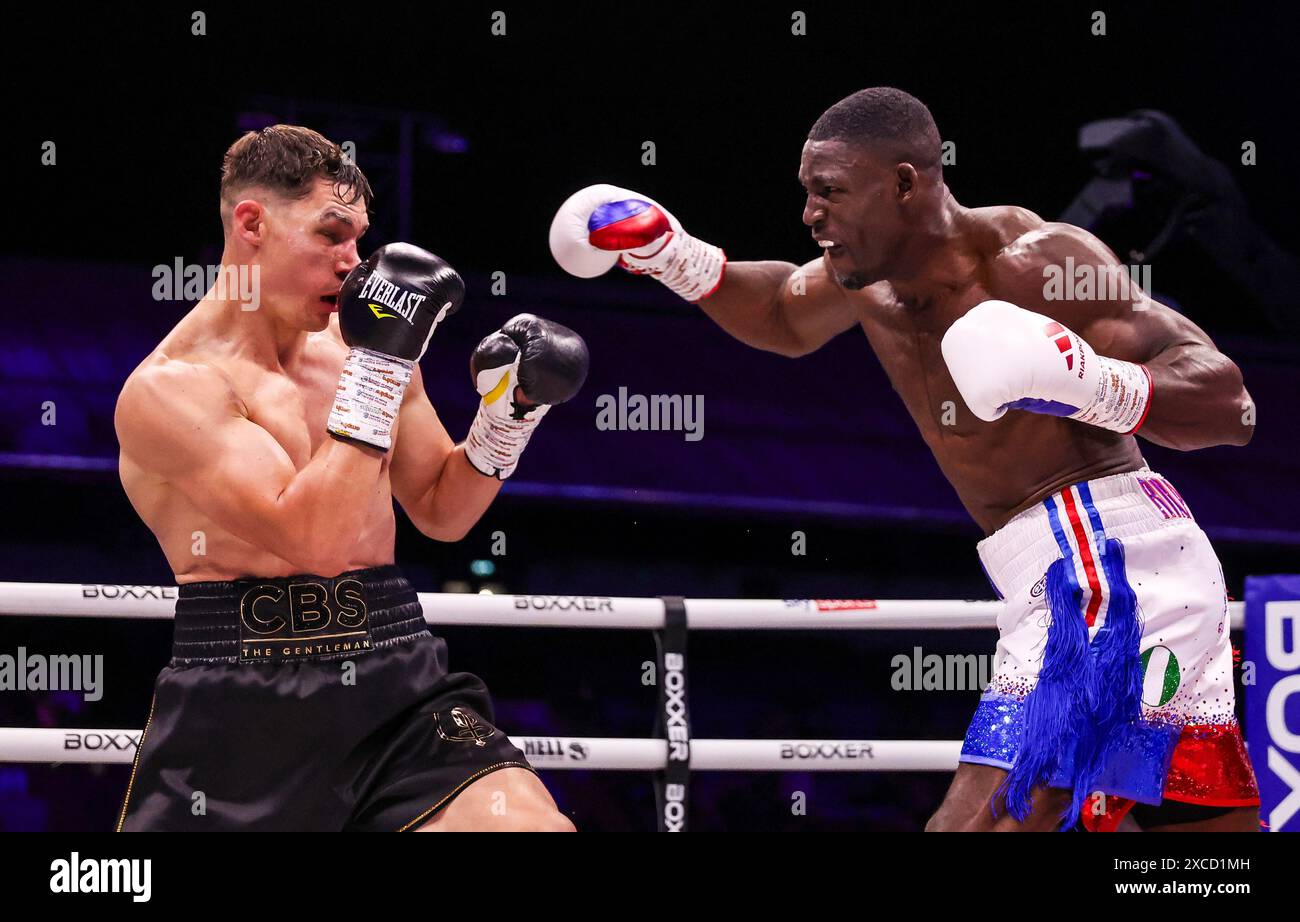Chris Billam-Smith (left) and Richard Riakporhe in the WBO World ...