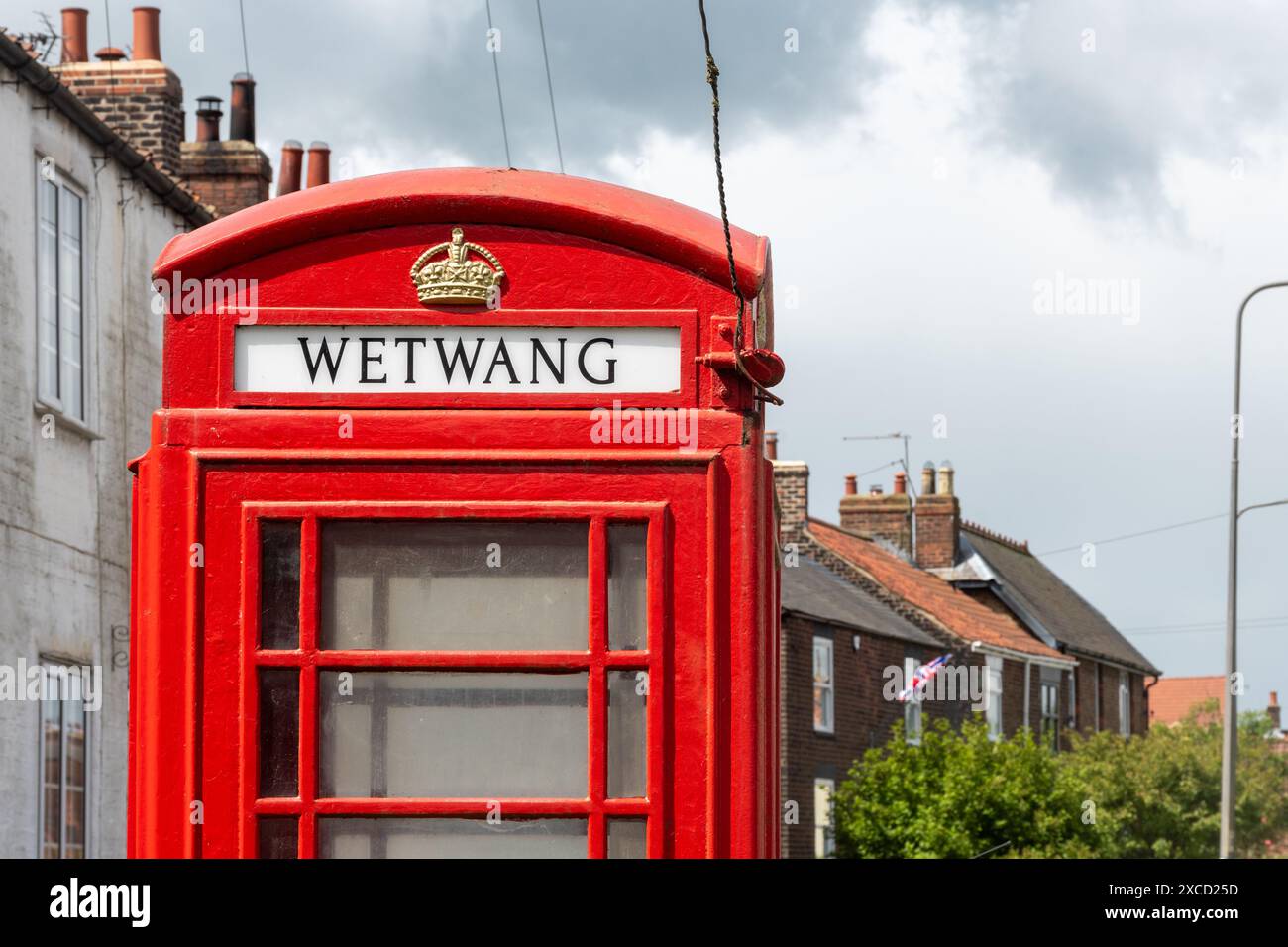 Wetwang village phone box, unusual village name in the Yorkshire Wolds ...