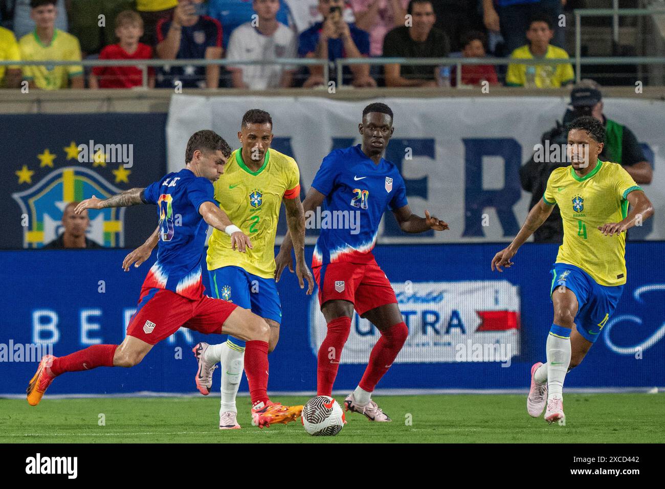 United States Men's National Team midFielder Christian Pulisic (10 ...