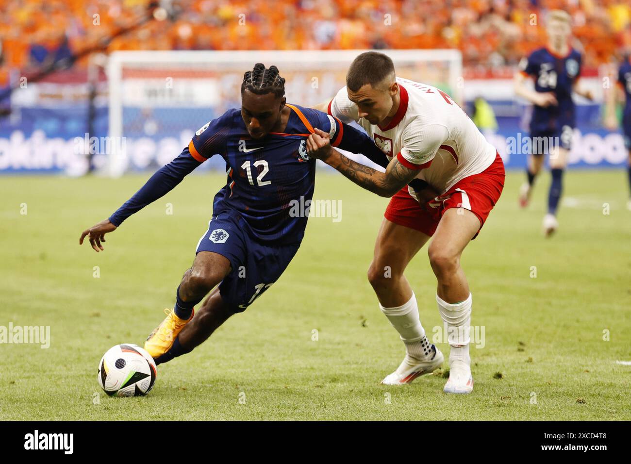 HAMBURG - (l-r) Jeremie Frimpong of Holland, Jakub Kiwior of Poland ...