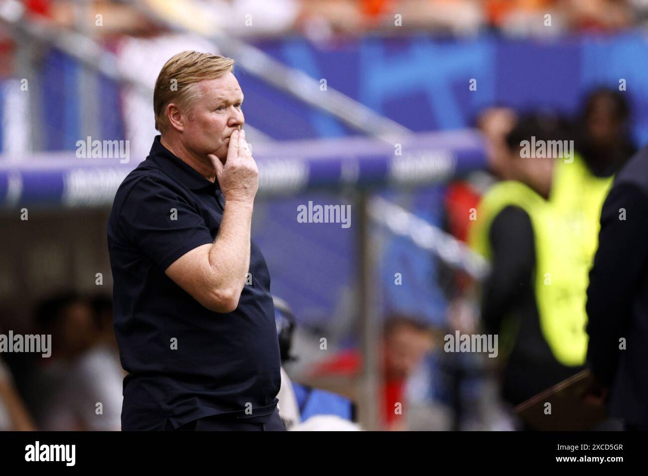 HAMBURG - Holland coach Ronald Koeman during the UEFA EURO 2024 group D ...