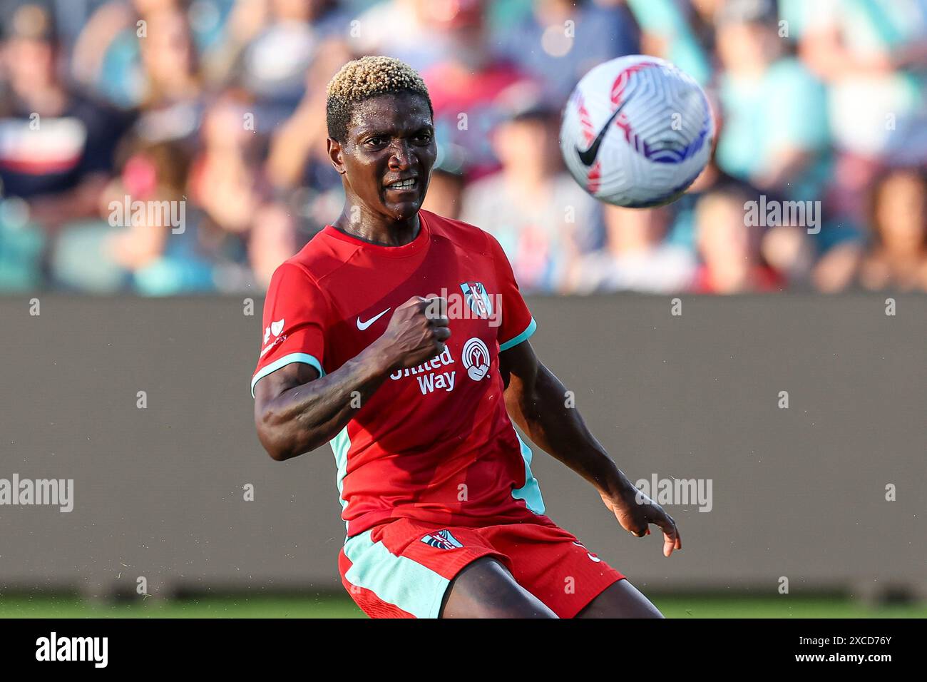 June 14, 2024: Kansas City Current forward Temwa Chawinga (6) during a ...