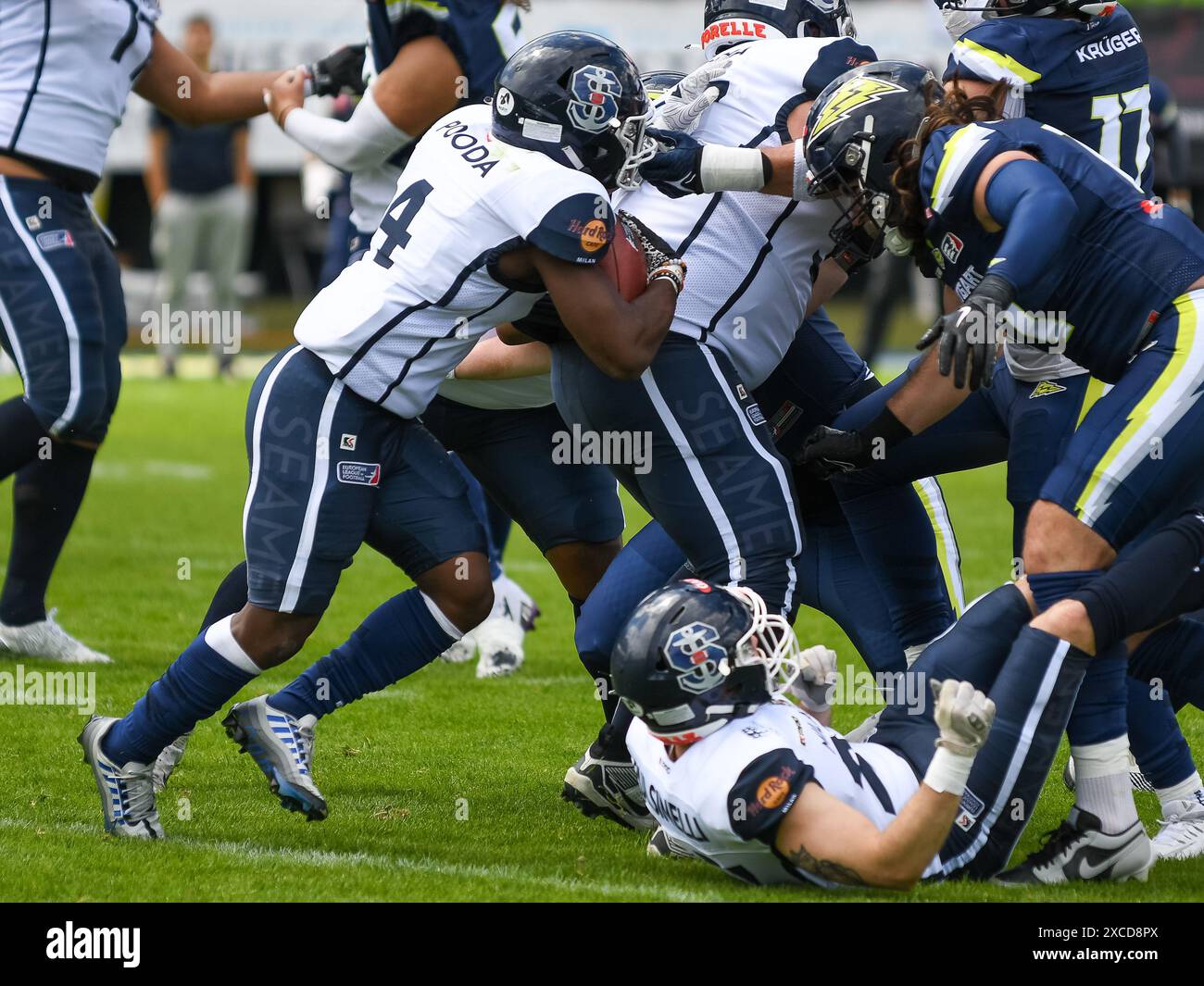 Modeste Pooda (Milano Seamen #4), Stuttgart Surge vs. Milano Seamen ...