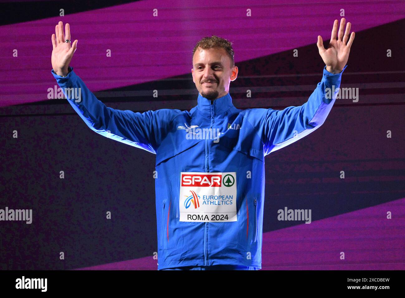 Alessandro Sibilio of Italy celebrates during the medal ceremony of the ...