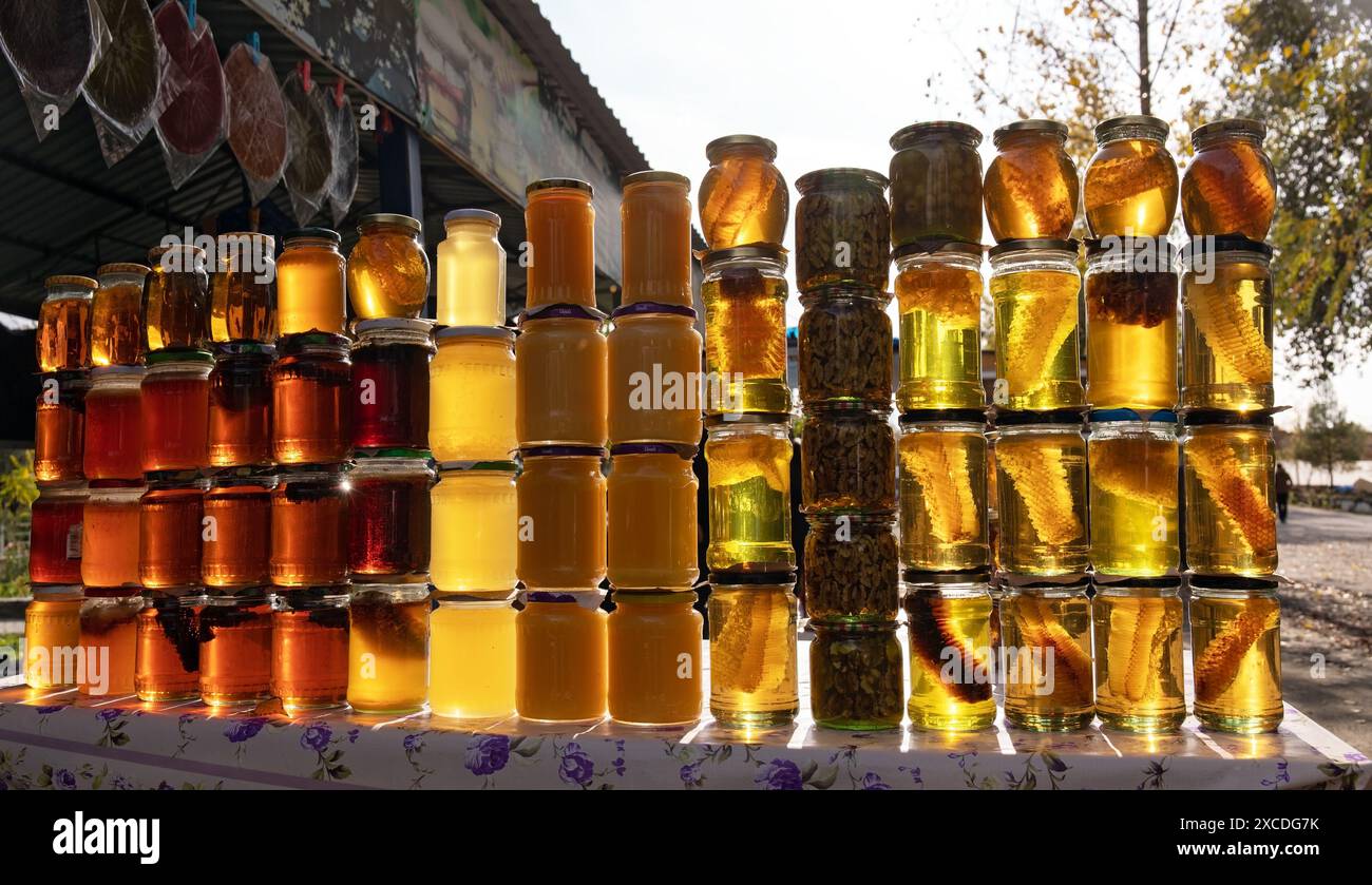 Honey types hi-res stock photography and images - Alamy