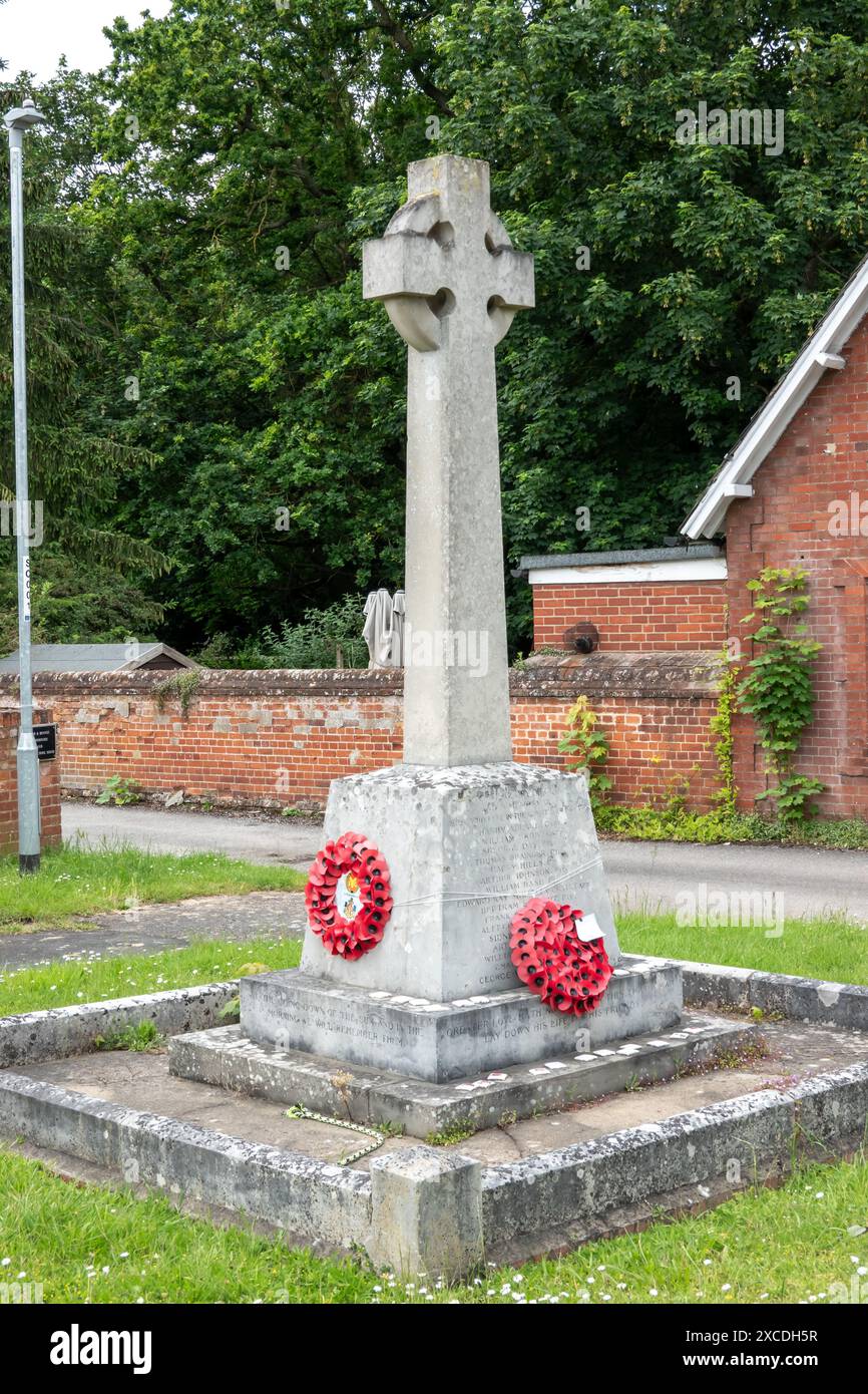 War Memorial Cross First World War (1914-1918) and Second World War ...