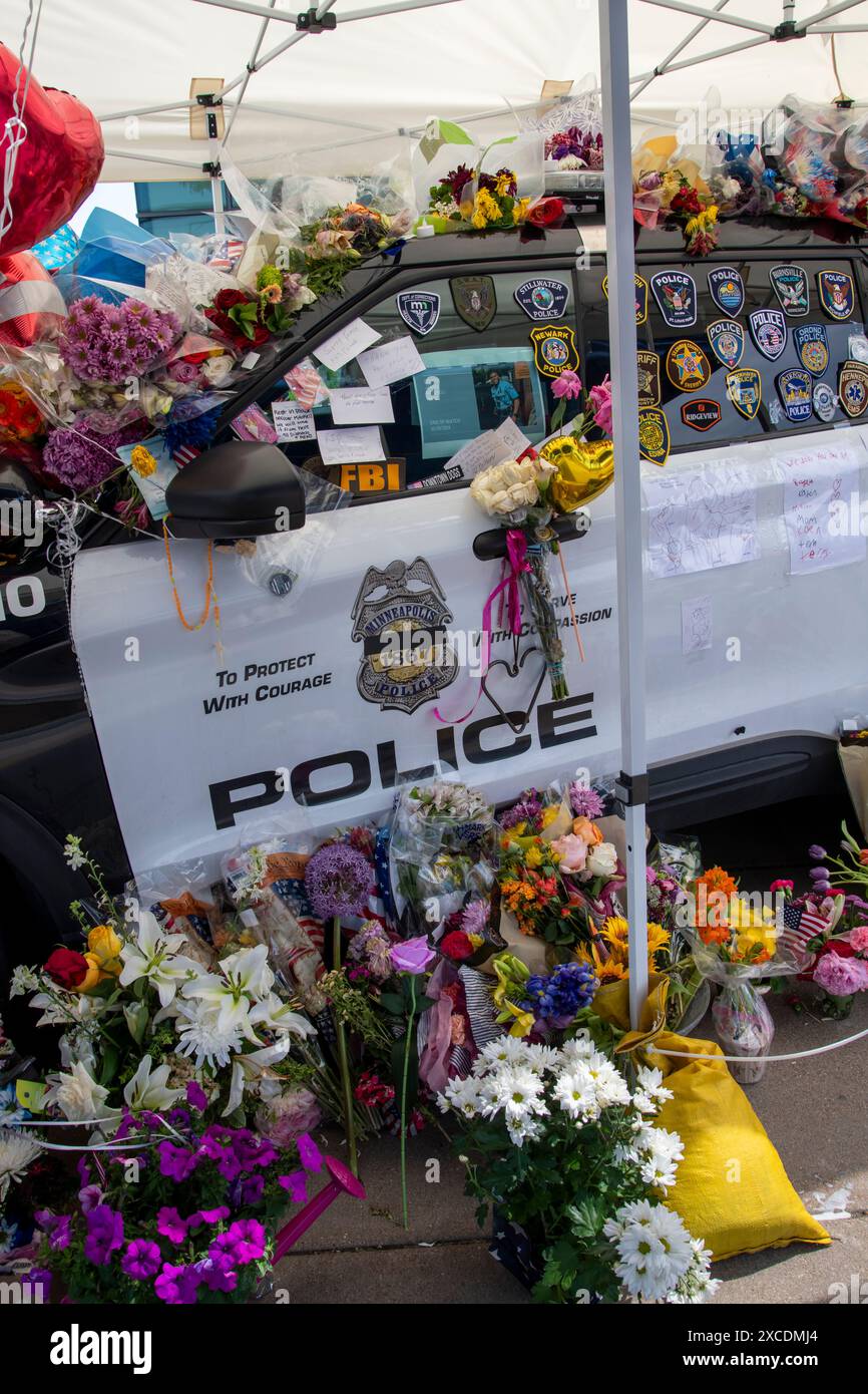 Minneapolis, Minnesota. Police memorial for a fallen officer who was ...