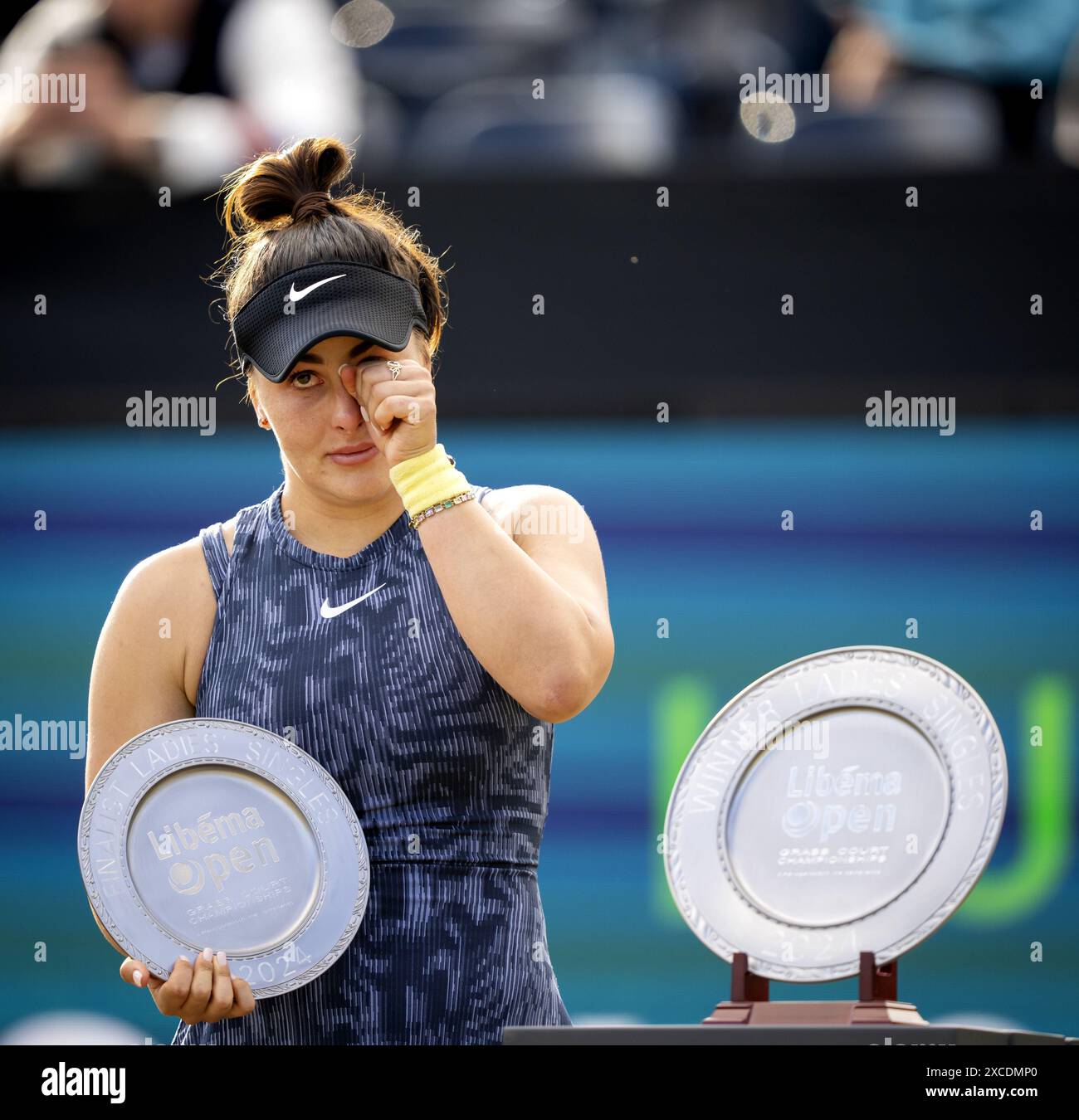ROSMALEN - Bianca Andreescu (CAN) loses the final to Liudmila Samsonova ...
