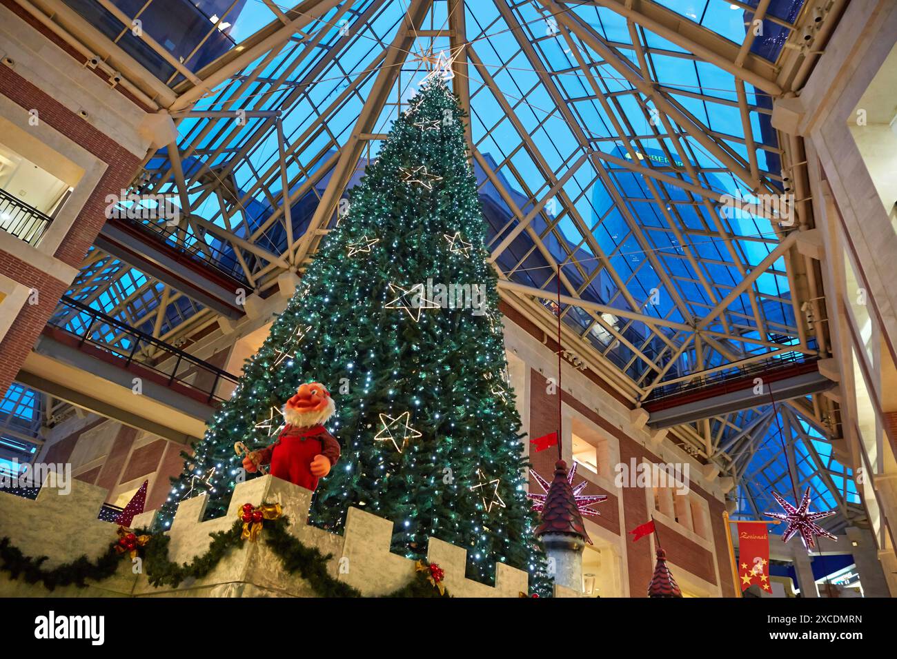 Zubiarte mall, Christmas tree, Bilbao, Bizkaia, Basque Country, Spain ...