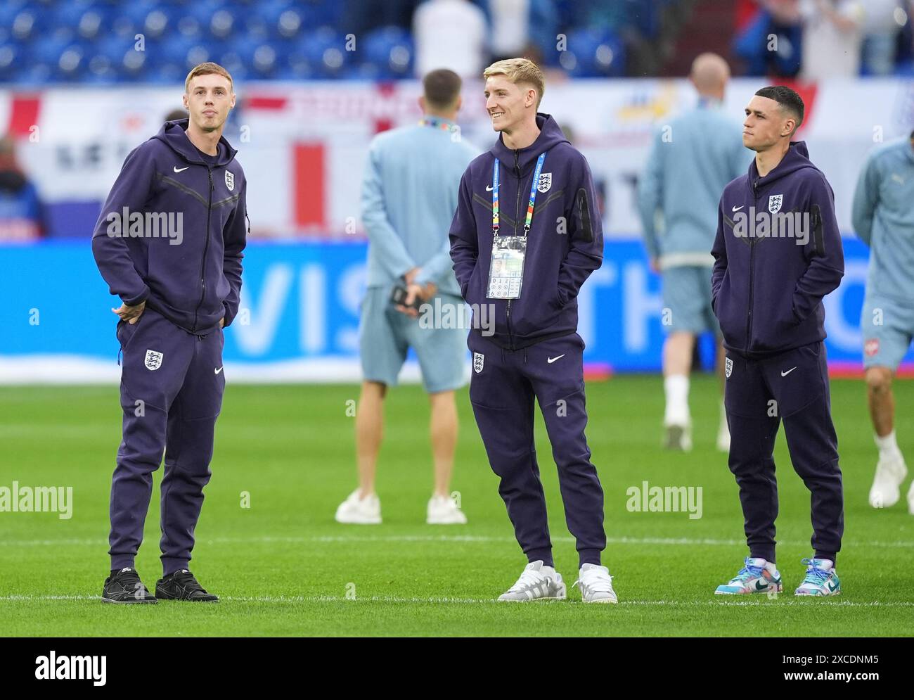 England's Cole Palmer, Anthony Gordon and Phil Foden ahead of the UEFA ...