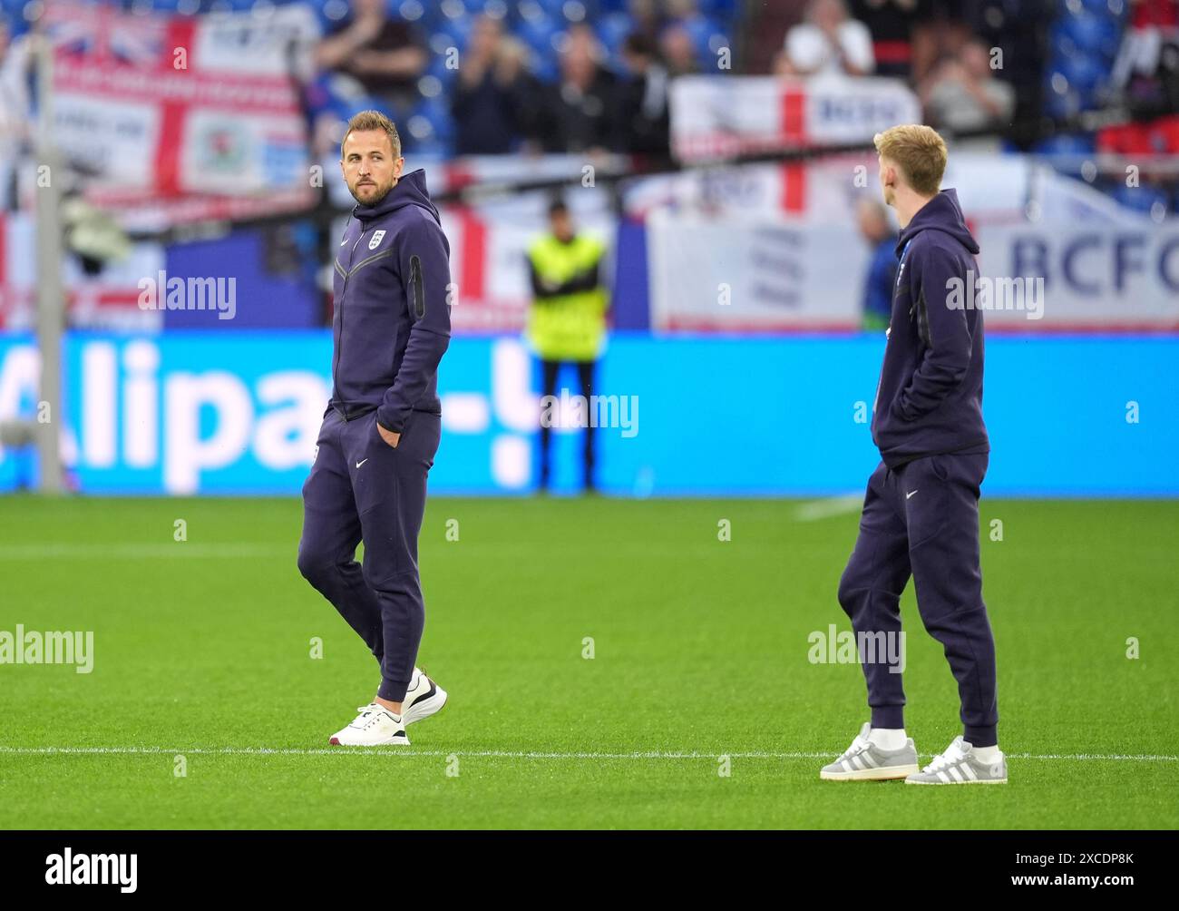 England's Harry Kane and Anthony Gordon ahead of the UEFA Euro 2024 ...