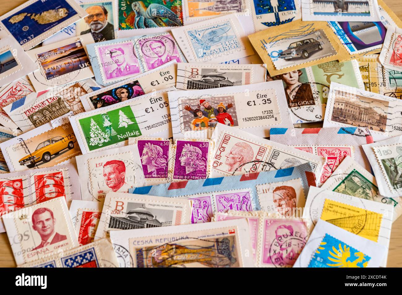 Postage stamp ireland hi-res stock photography and images - Alamy