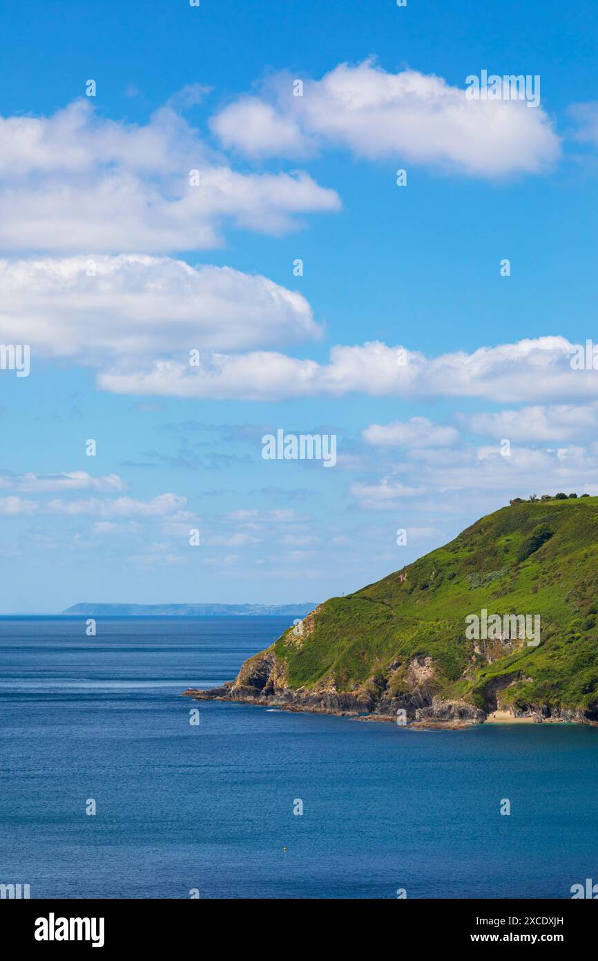 Talland bay hi-res stock photography and images - Alamy