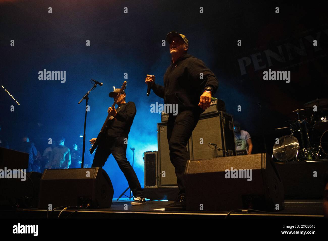 Pennywise jim lindberg hi-res stock photography and images - Alamy