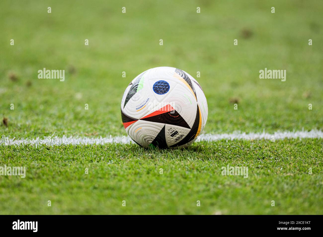 Em 2024 ball hi-res stock photography and images - Alamy
