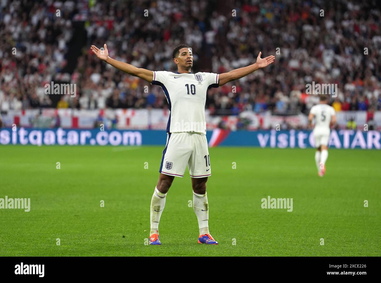 England's Jude Bellingham celebrates scoring their side's first goal of ...