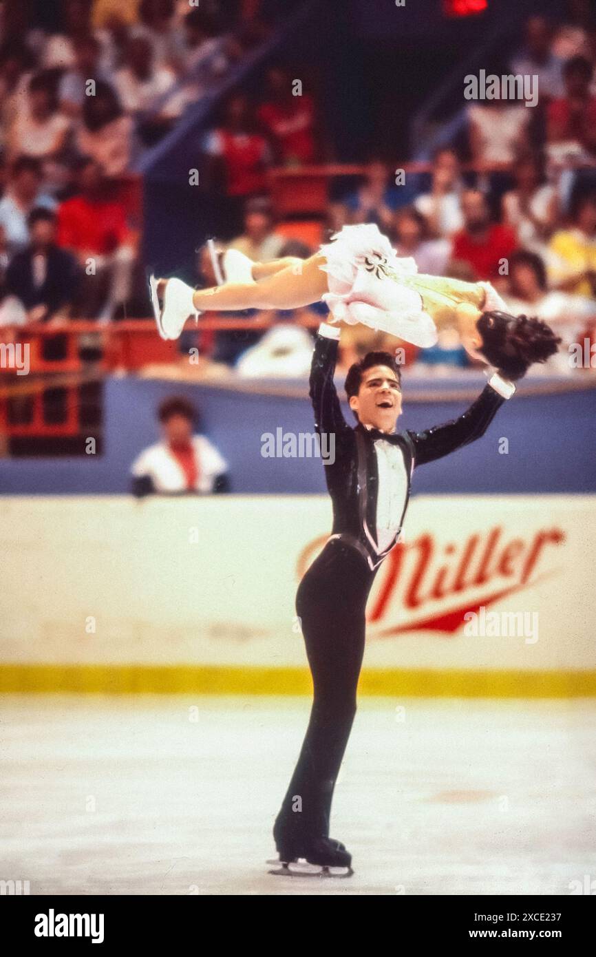 Rudi Galindo lifts Kristi Yamaguchi (USA) competing in pairs at the ...